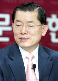 Independent Launches Party - The Korea Times