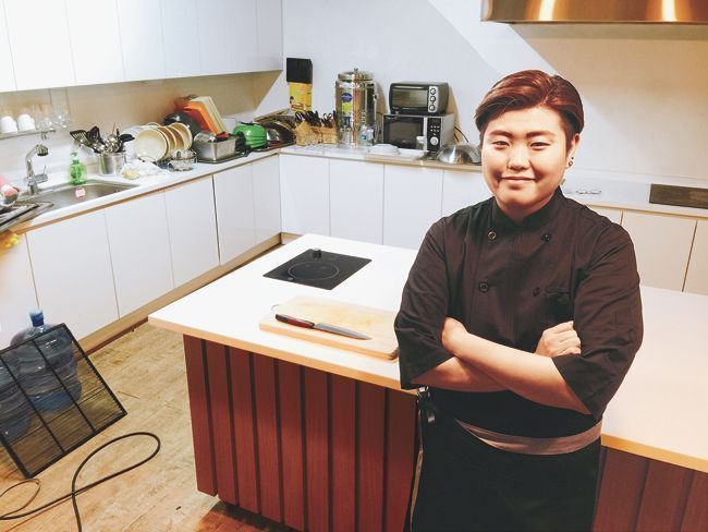 Chef who makes birthday dinner for singles - The Korea Times