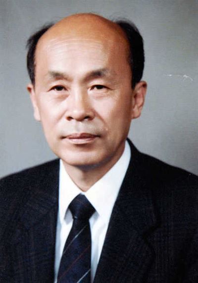 Alzheimer's-suffering founder of Hankuk Fiber turns himself in for ...