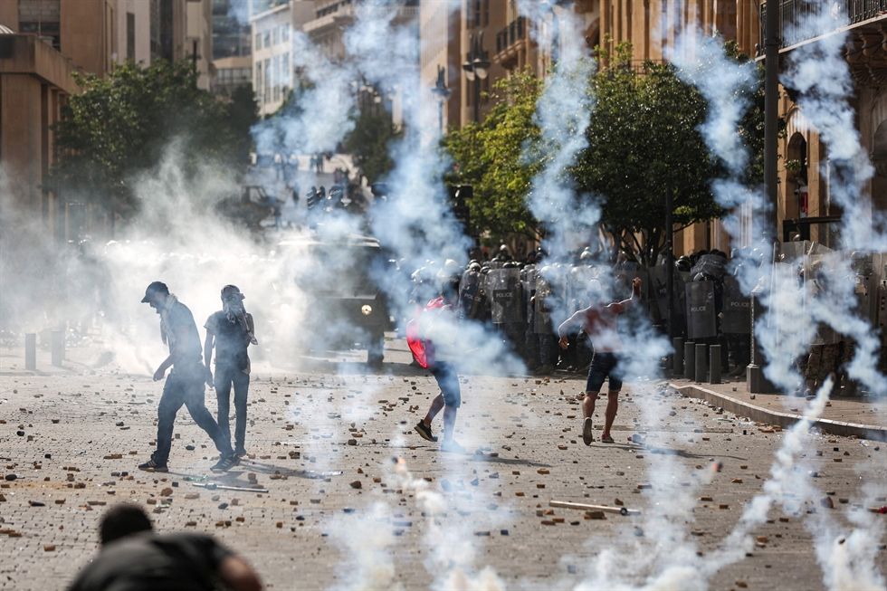 Fury over Beirut blast fuels protests, clashes with police - The Korea ...