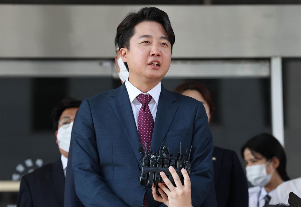 Police not to refer ex-PPP leader Lee to prosecution over sexual ...