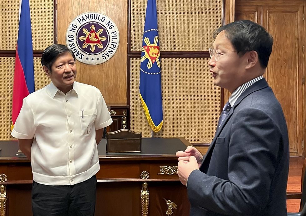 KT CEO meets with Philippine president for digital cooperation - The ...