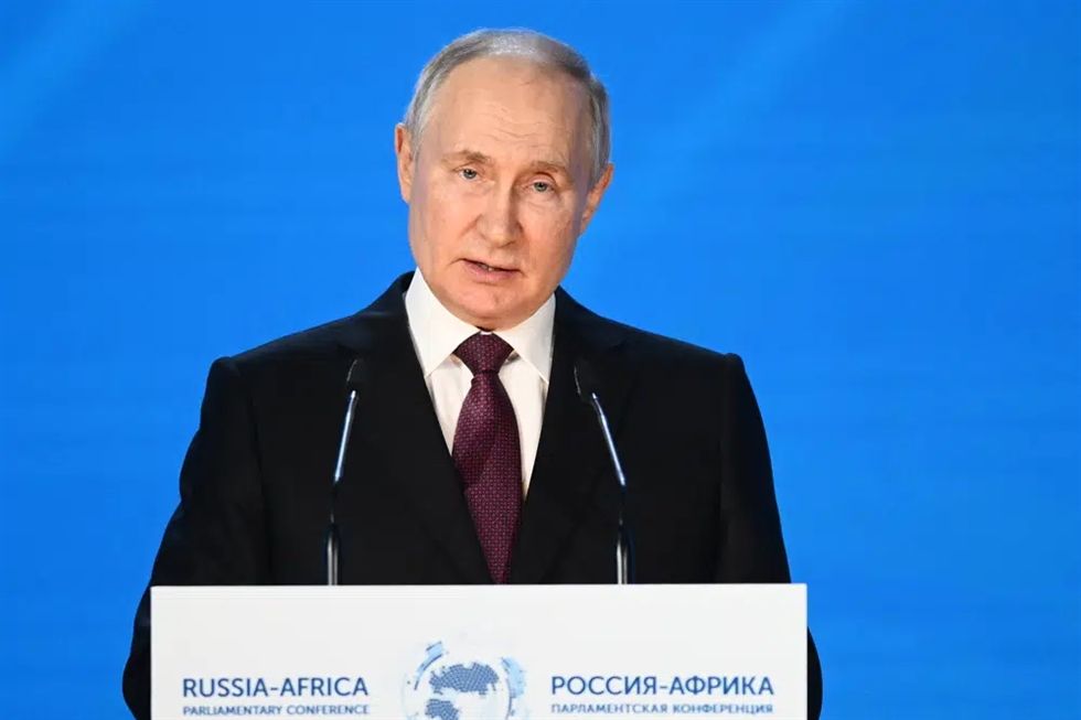 Ukraine demands emergency UN meeting over Putin nuclear plan - The ...