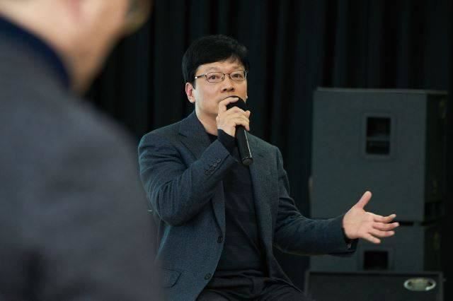 Korean game studio Smilegate founder Kwon Hyuk-bin starts legal steps ...