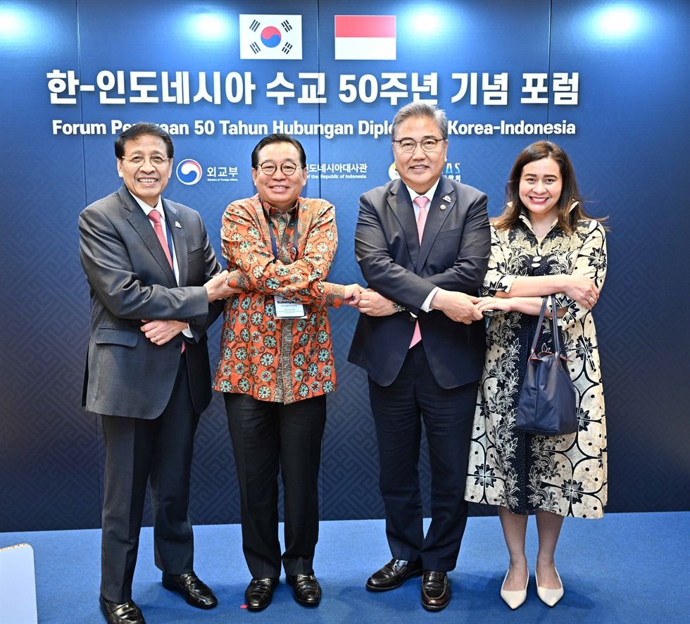 Hassan Wirajuda sheds light on role of Korea, Indonesia in global ...