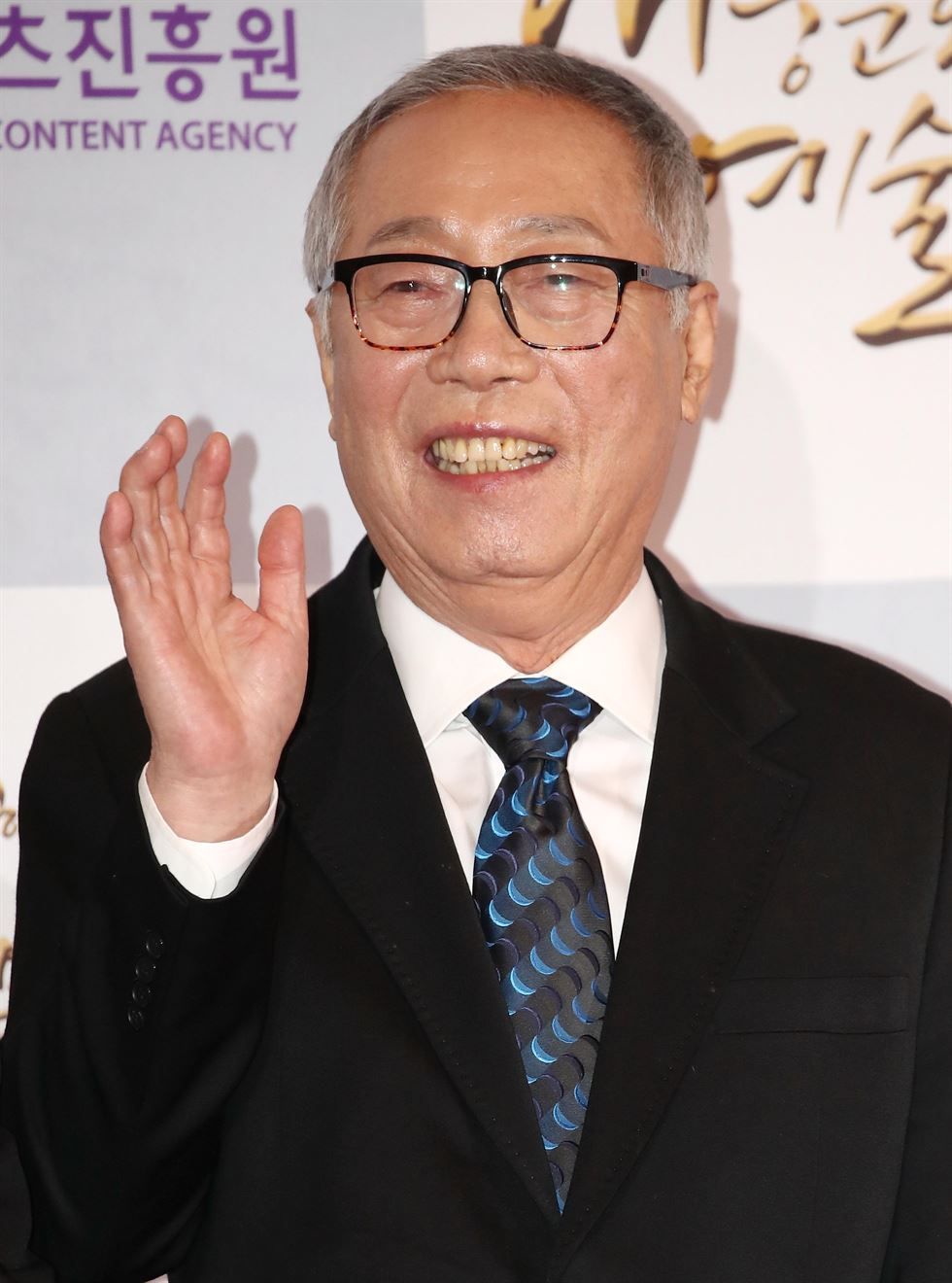 Actor Byun Hee-bong dies of pancreatic cancer at age 81 - The Korea Times