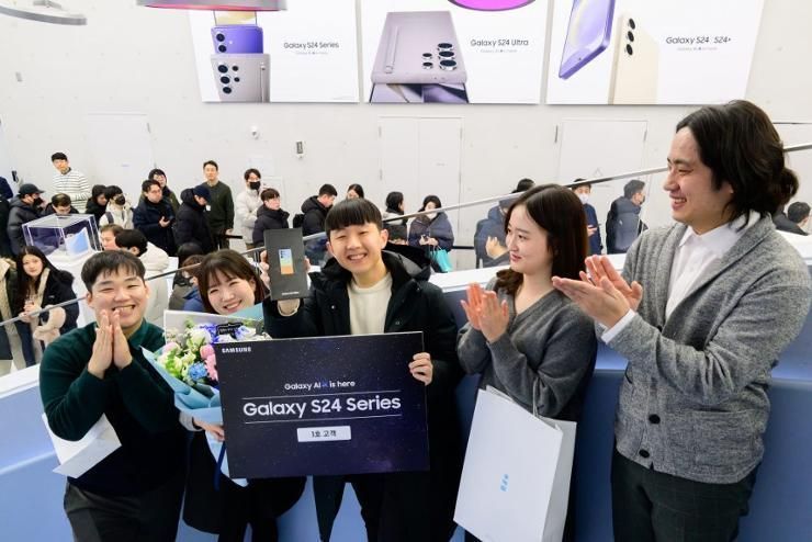 Samsung's S24 primed for global success as presales surge - The Korea Times