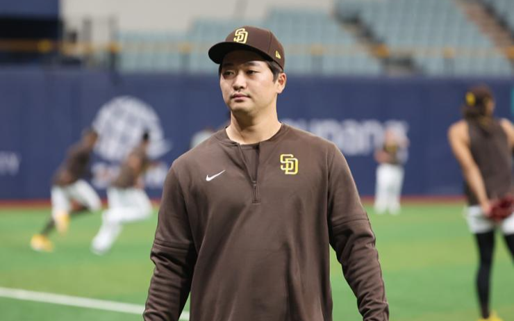 Korean pitcher Go Woo-suk fails to make Padres roster for Seoul games ...