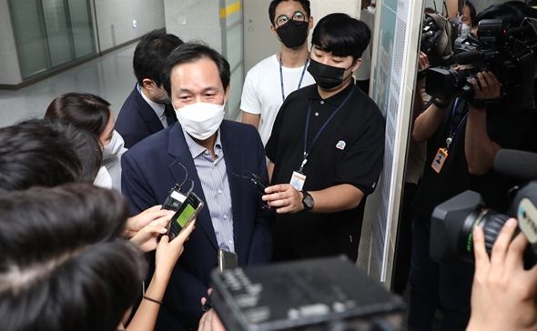DPK set on approving controversial 'bulletproof' party charter - The ...