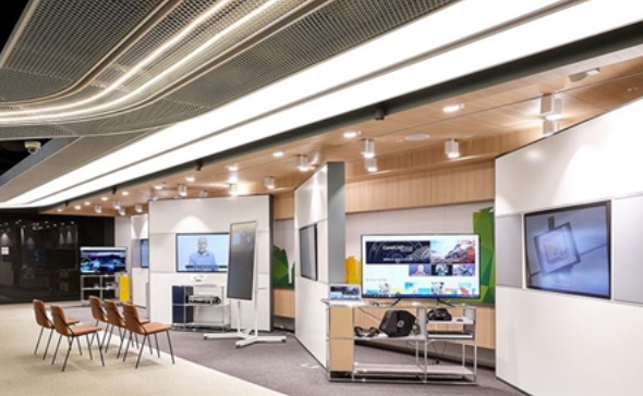 MS opens tech center for Korean clients - The Korea Times