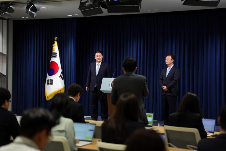 Yoon to hold 1st press conference in 21 months - The Korea Times