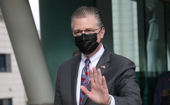 Senior US State Department official visits China amid tense ties - The ...