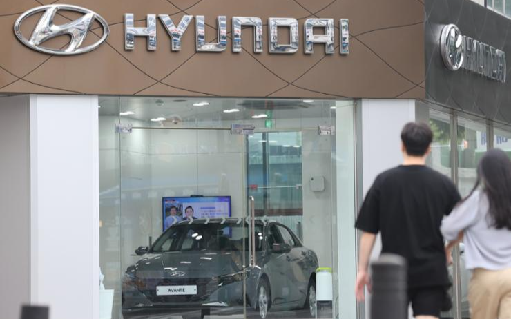 10 automakers fined $7.6 mil. for selling cars with subpar safety ...