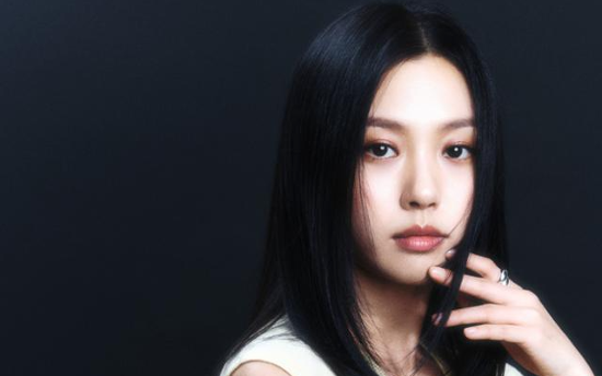 Go Min-si shines as rare female villain in 'The Frog' - The Korea Times