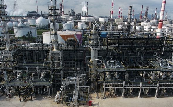 SK Energy's Ulsan facility ready for operation - The Korea Times