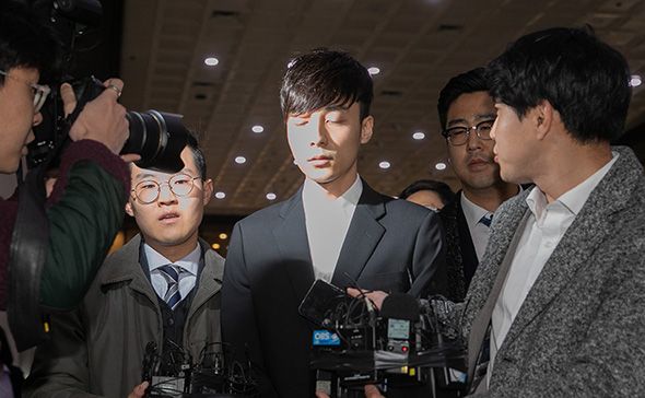 Georgetown students call for Roy Kim's graduation to be put on hold ...